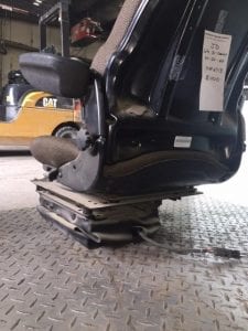 NEW JOHN DEERE AIR RIDE SEAT ASSEMBLY - 6713 - Anderson Tractor Inc.