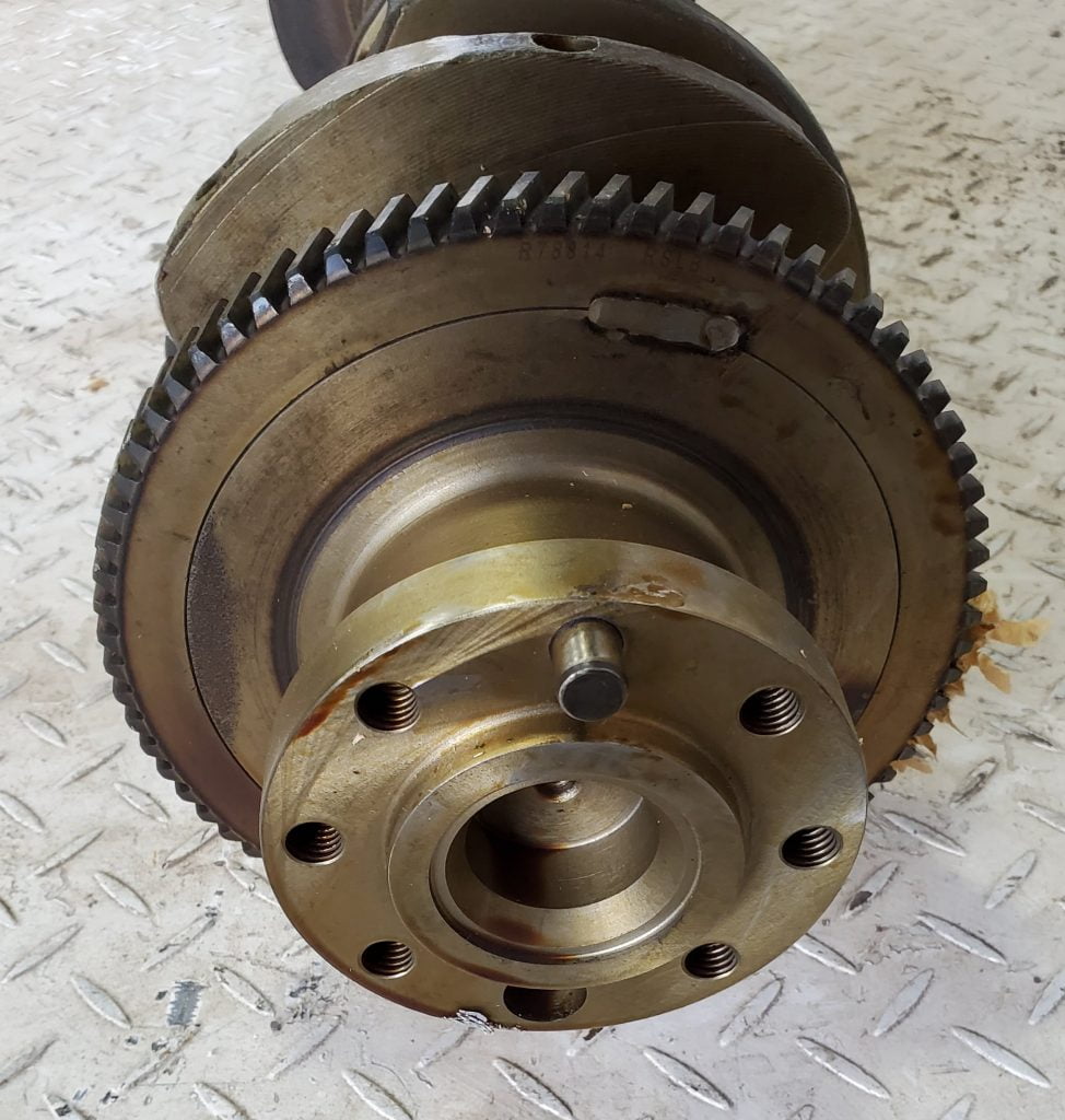NEW JOHN DEERE CRANKSHAFT - RE535300 - Anderson Tractor Inc.