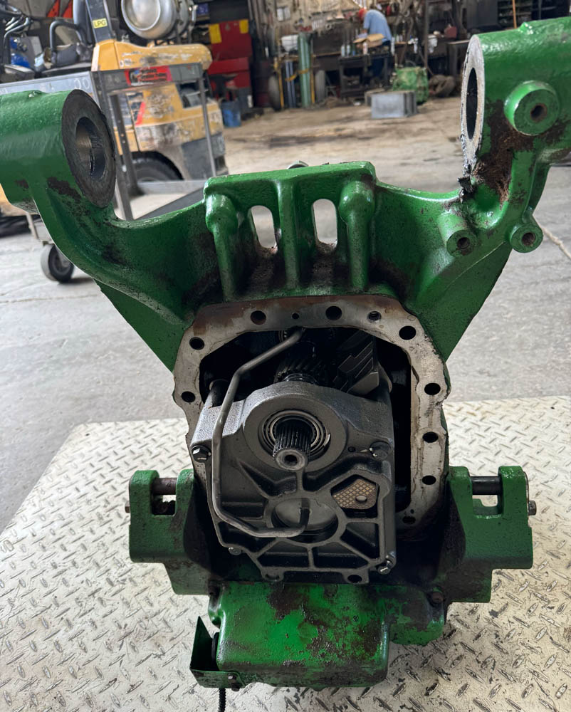 GOOD USED PTO ASSY - RE246731 - Anderson Tractor Inc.